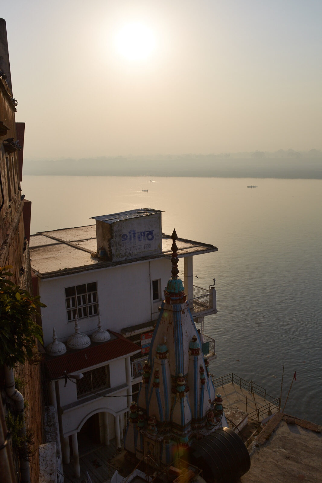 Building and temple in India overlooking ocean | The Morrisons Photo
